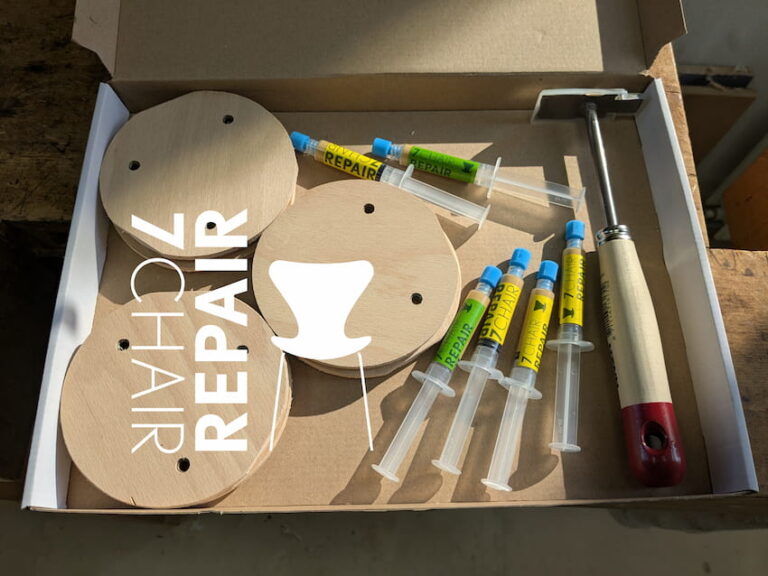 DIY-Kit Repair separated seat Series 7 Arne Jacobsen Chair.